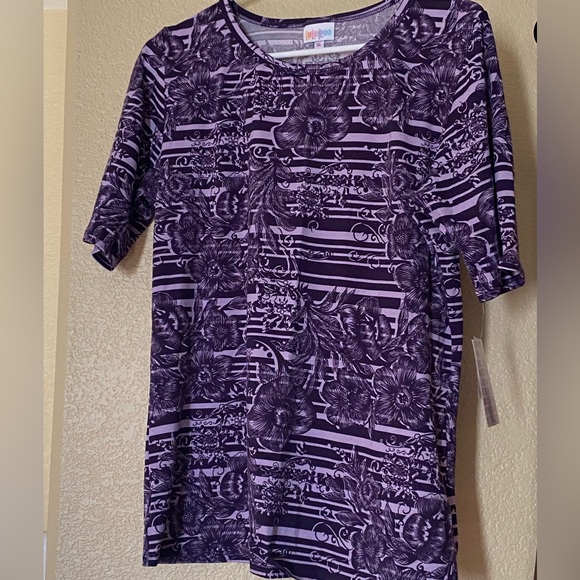 LuLaRoe | Tops | Llr Purple Print Gigi | Poshmark